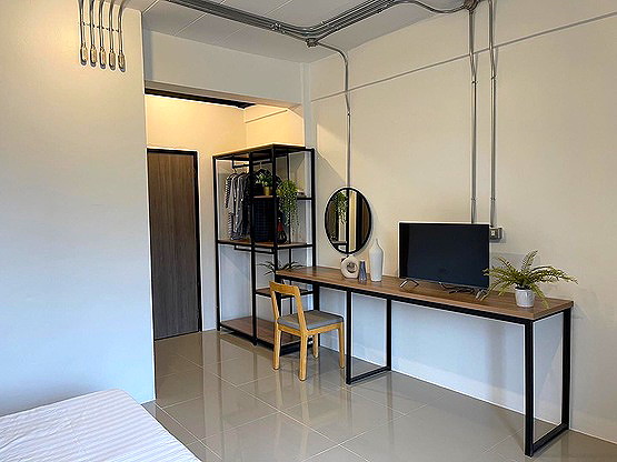 ลูก้า เฮาส์ (Luka House) ซ.เทศบาล6 ถ.ลำลูกกา คลอง7 | RentHub.in.th