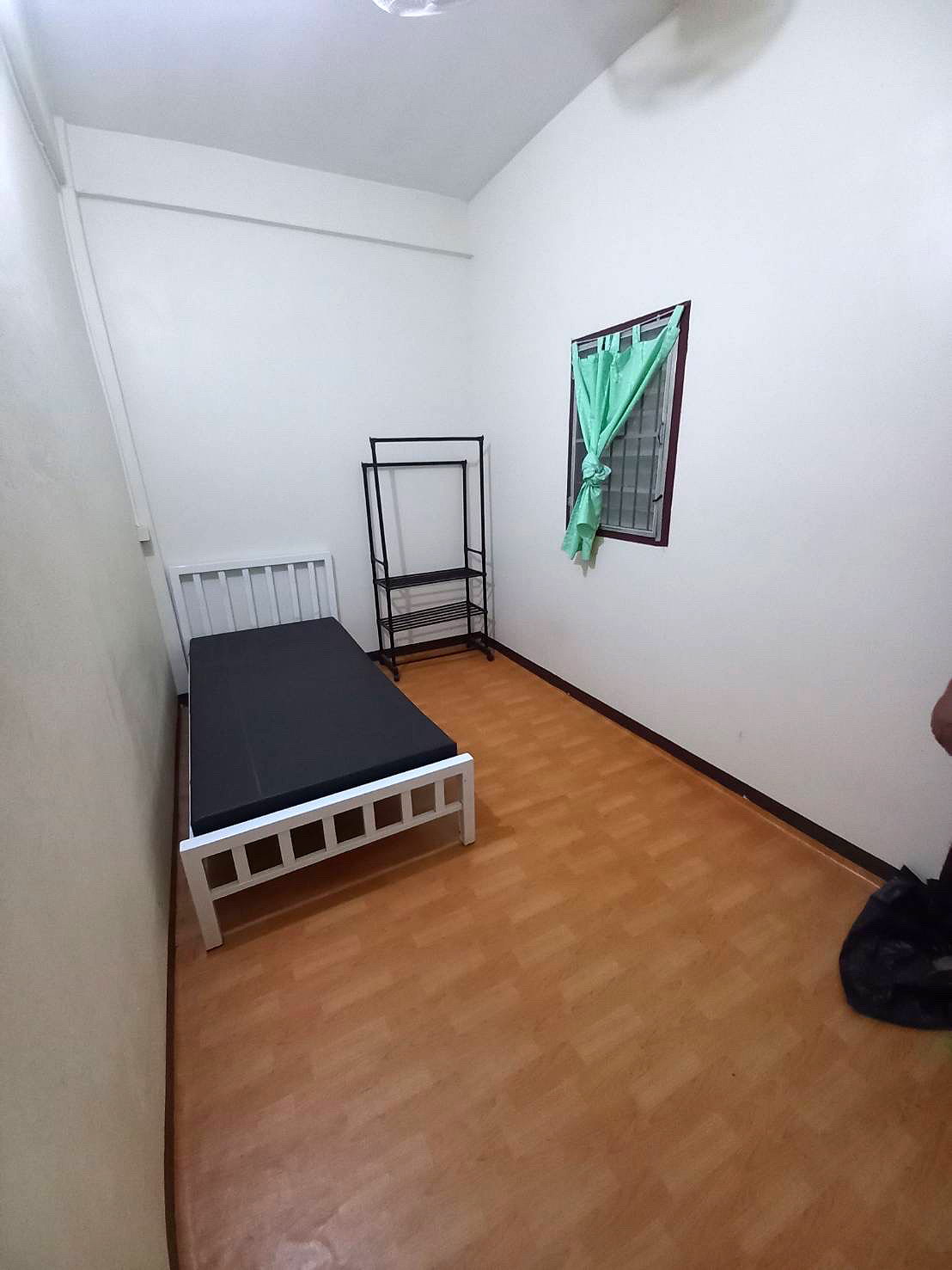 Dormitory with Shared Bathroom | RentHub.in.th